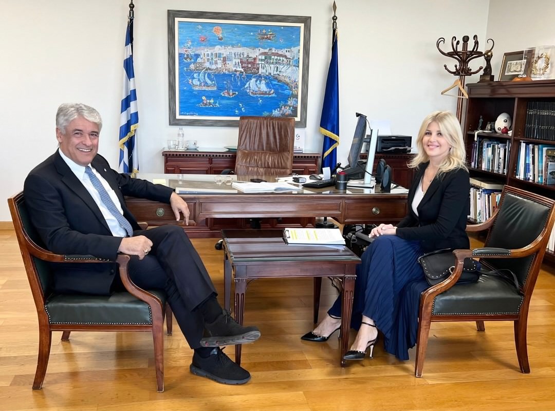 Έλενα Ράπτη: Συνάντηση με τον Γενικό Γραμματέα του EOT Ανδρέα ...